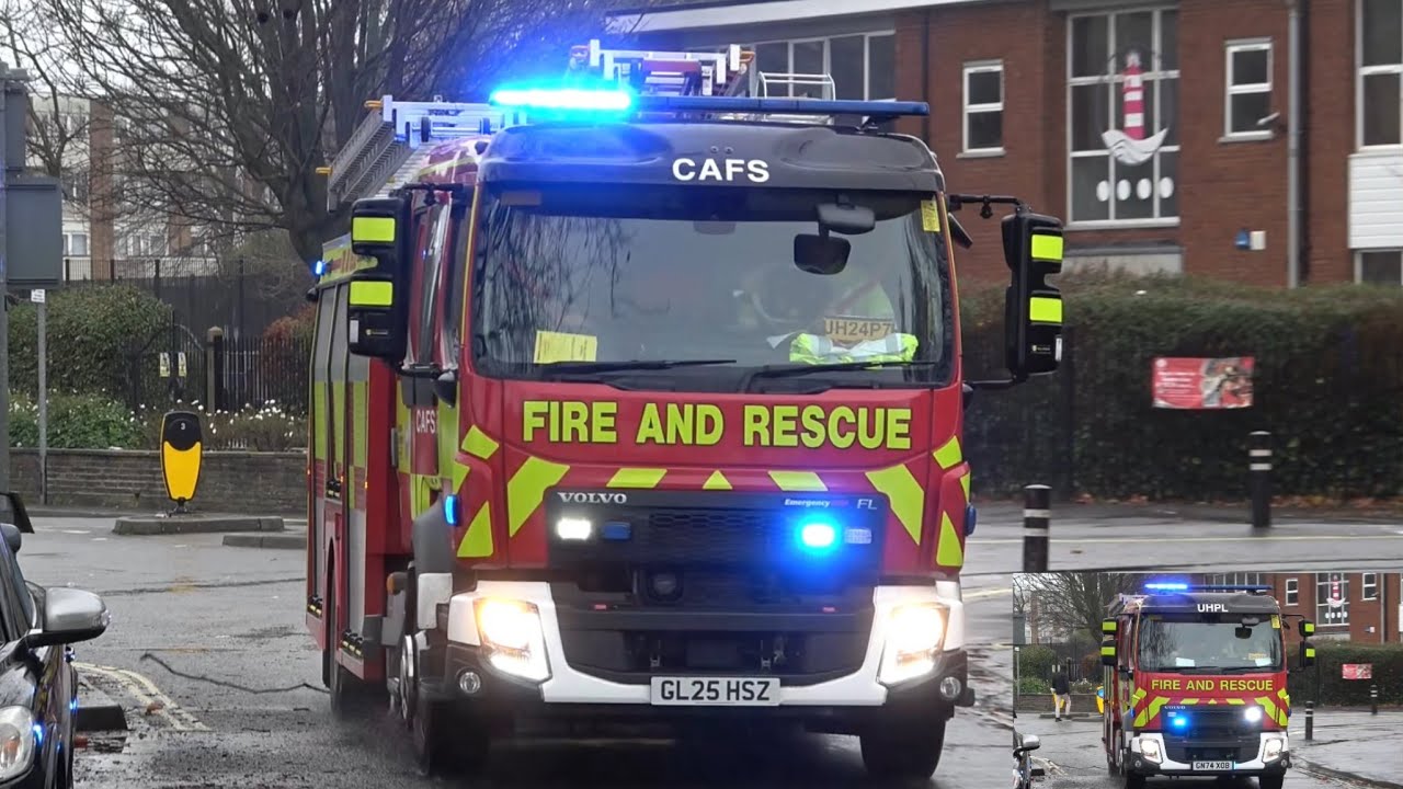 Hampshire & Isle of Wight Fire & Rescue Service, JH24P6 & JH24P7 ...