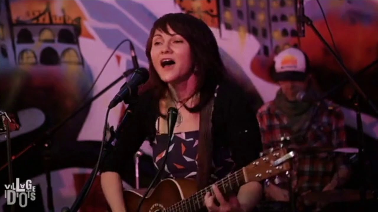 Leaf Rapids - Healing Feeling (Live at The Roslyn) - YouTube