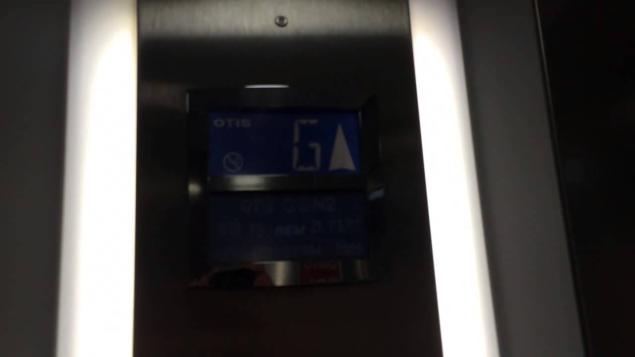 Otis Gen2 Lift in Tesco Extra, Swindon - YouTube