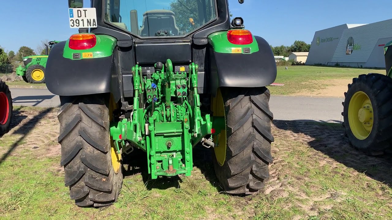 john deere 6105M - YouTube