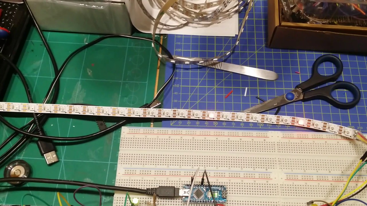 Star Trek Phaser Bank neopixel - YouTube