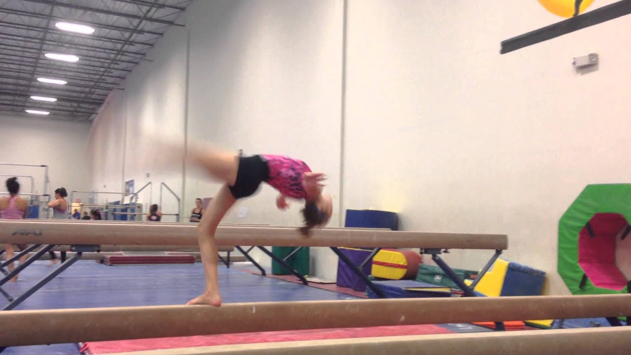 Jacklyn Dolitsky- front aerial wolf jump - YouTube