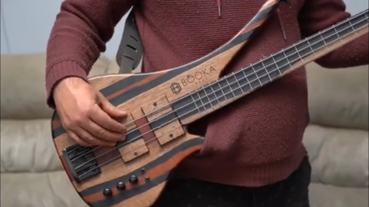 Booka Bass #008 39” Scale 4 String - YouTube