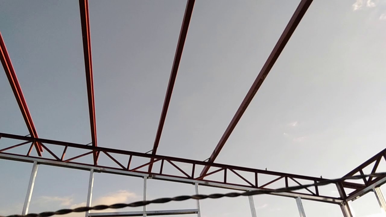 steel traces and metal studs framing - YouTube