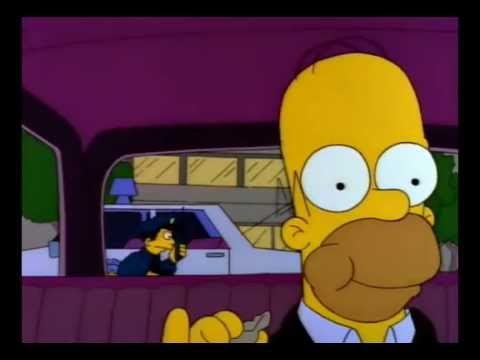 Homero en la parte trasera de un auto - YouTube