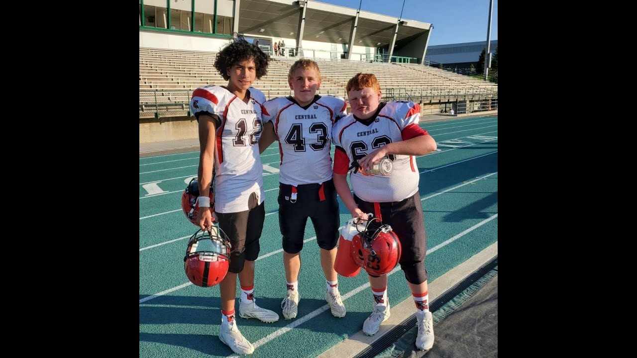 QB #12 Justin Castaneda - Central HS 31 @ Kelly Walsh 21 - YouTube