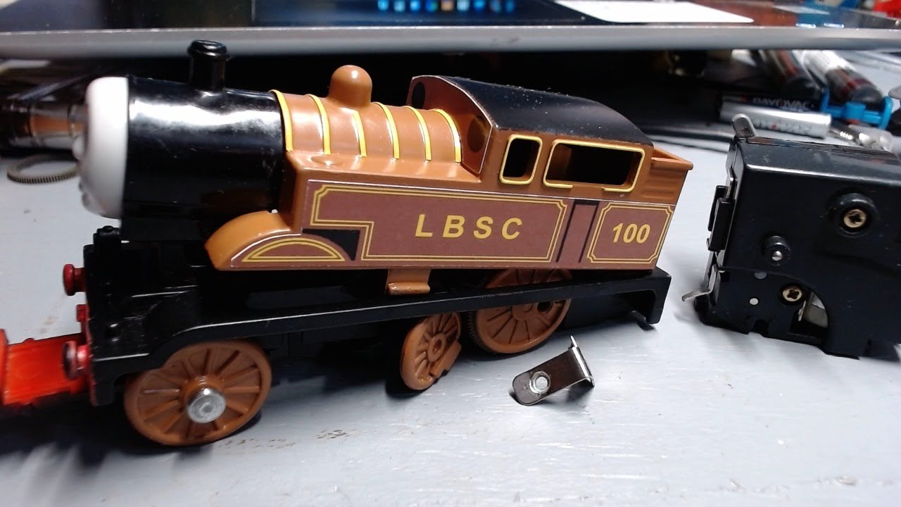 Trackmaster LBSC 100 - YouTube