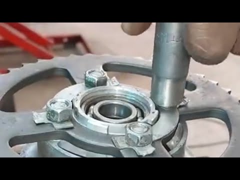 Como cambiar rodamiento de boxer - YouTube