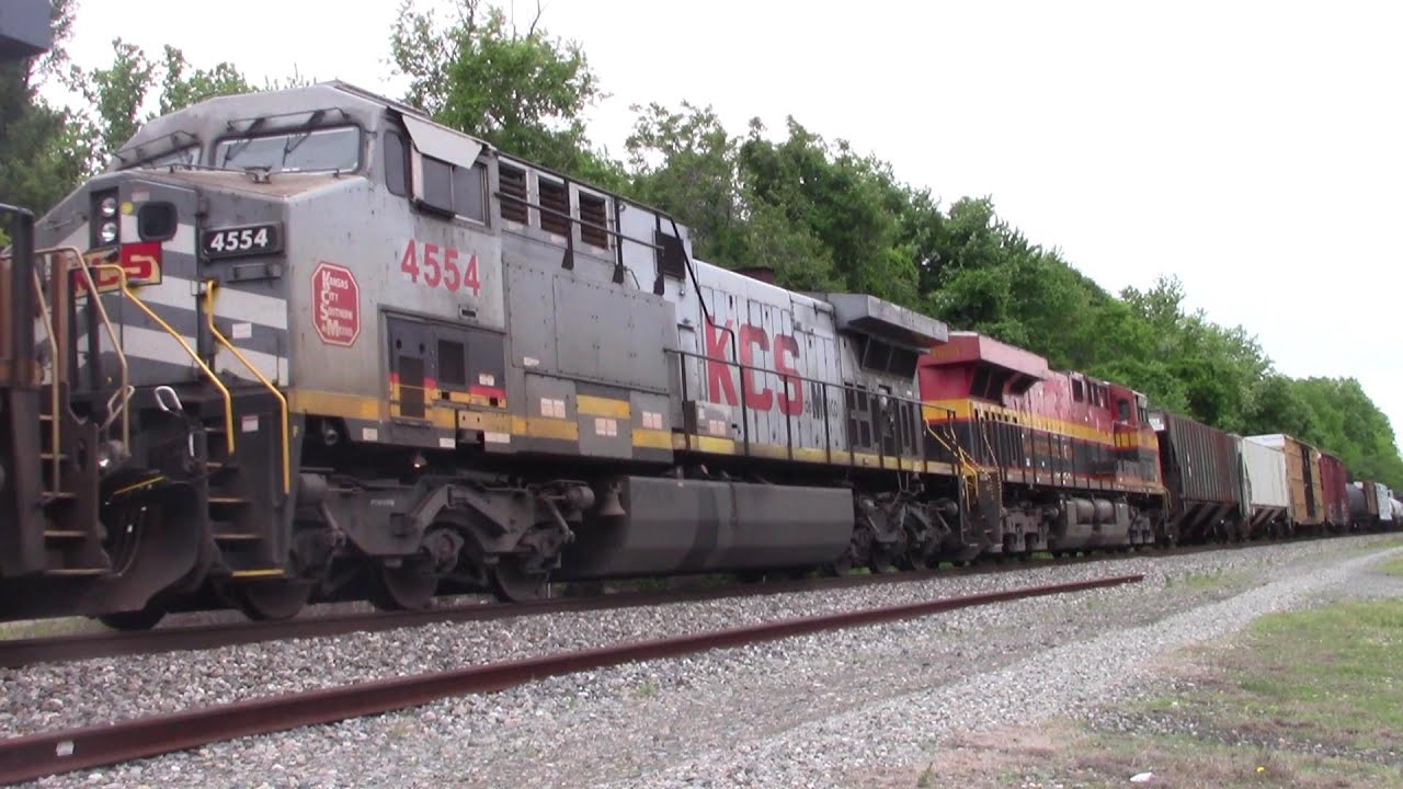KCS de Mexico and KCS Southern Belle trail on CSX Q409-15 with a chase from East Alkens to ...