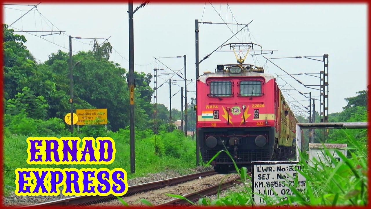 Entry like an Emperor 👑 Ernad Express to next halt Aluva - YouTube