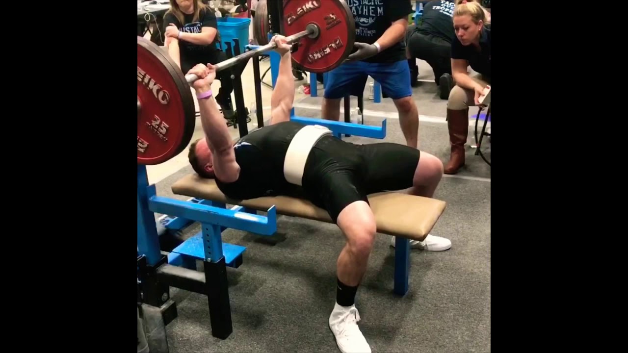Bench Press (Full Tutorial!) - YouTube