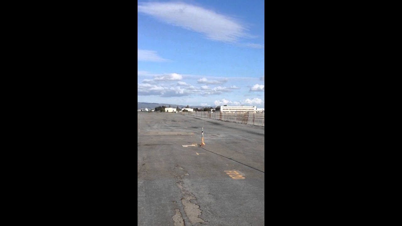 Final rocket launch from the Alameda Naval Runway - YouTube