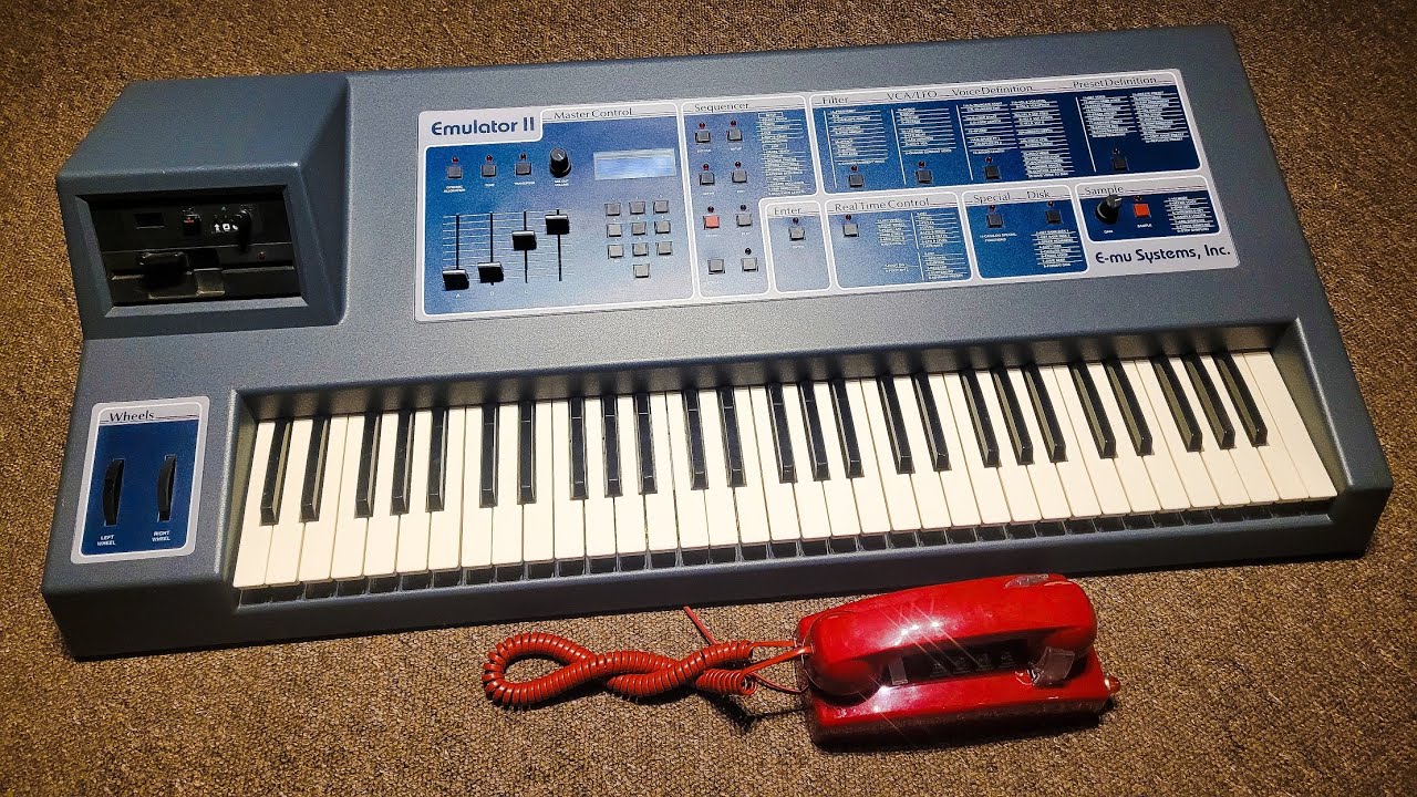 FERRIS BUELLER'S SYNTHESIZER - YouTube