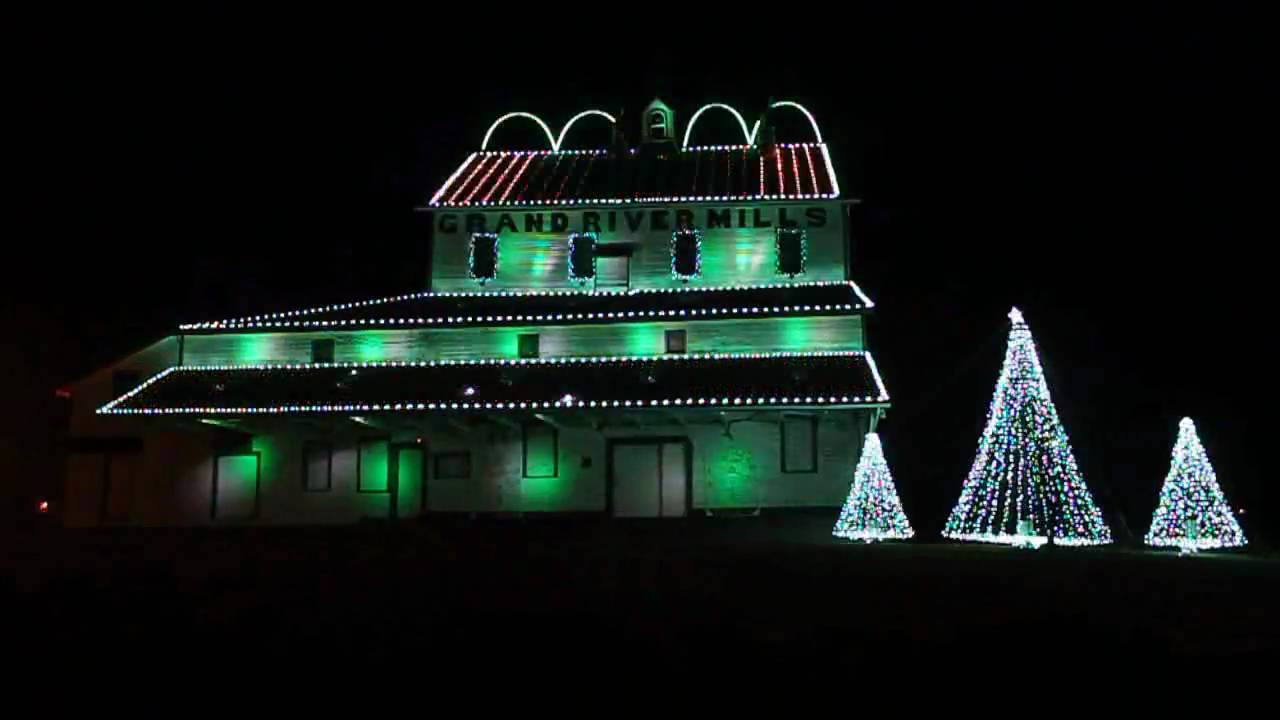 Caledonia Old Mill Light Display - Carol of the Bells (2009) - YouTube