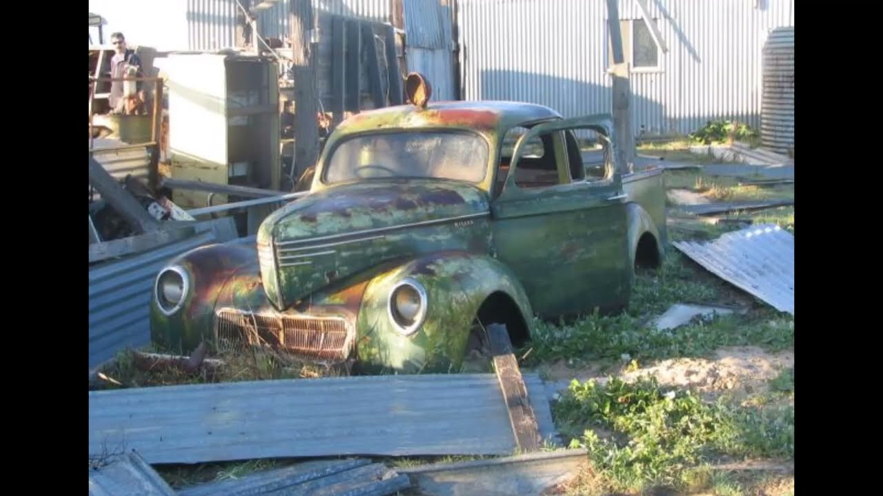Barn find, shed find, ford falcon XB GT , HK Monaro, HX GTS sedan, V8 ...