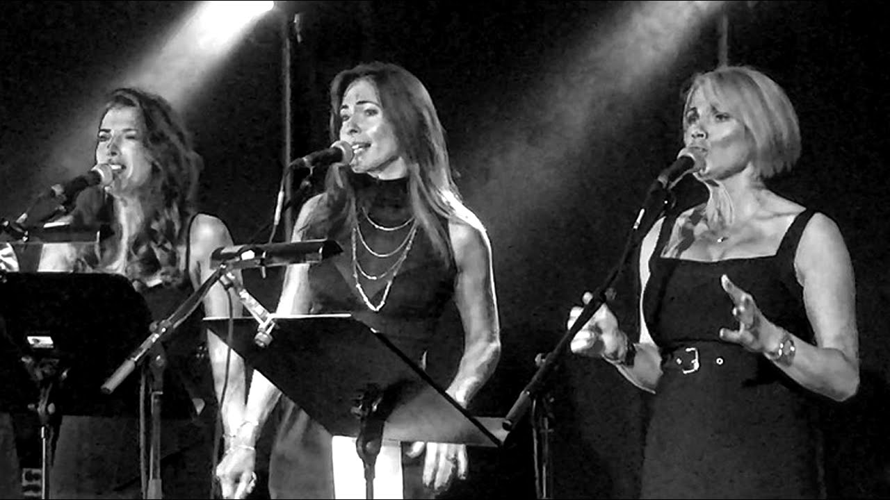 Elio Pace ft. Sue Acteson, Chloe Buswell & Amy Rhiannon Worth - SWEET ...