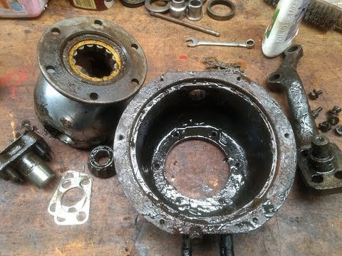 Land Rover Series 2a 88 - Part 13: Front Axle Rebuild - YouTube