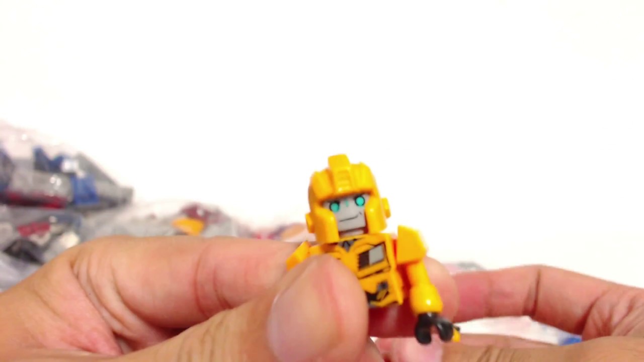 變形金剛 KRE-O 博派指揮中心//Transformers KRE-O AUTOBOT COMMAND CENTER - YouTube