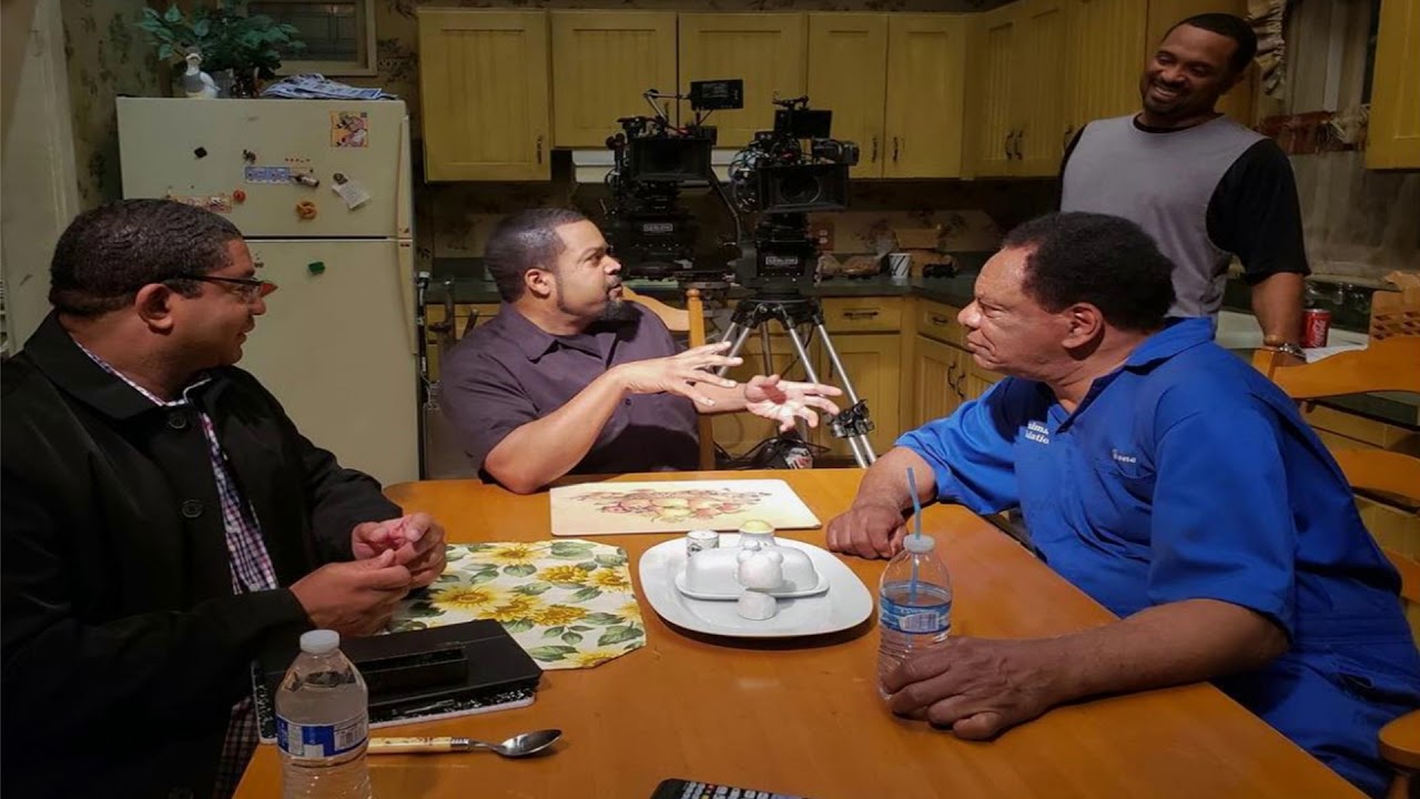 FINAL FRIDAY MOVIE behind the scenes FIRST LOOK! Day Day and Craig film ...