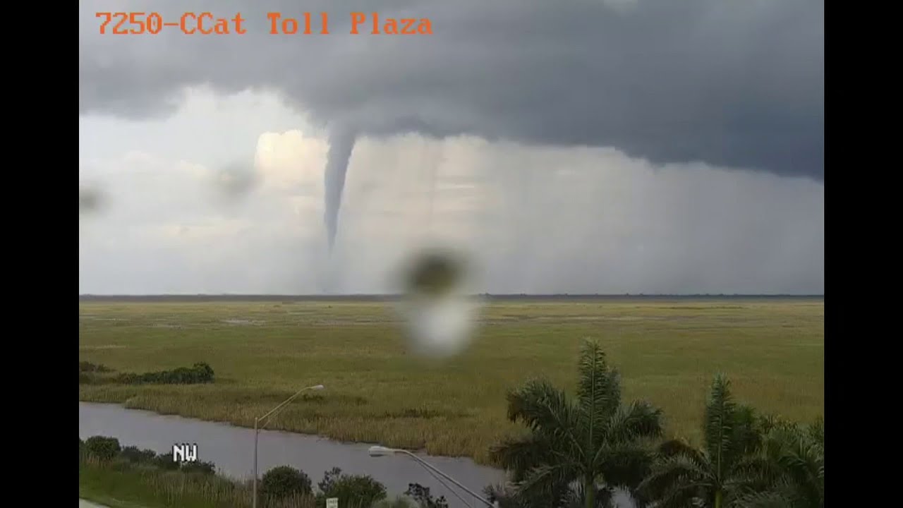 Tornado spotted near Alligator Alley in Broward County - YouTube