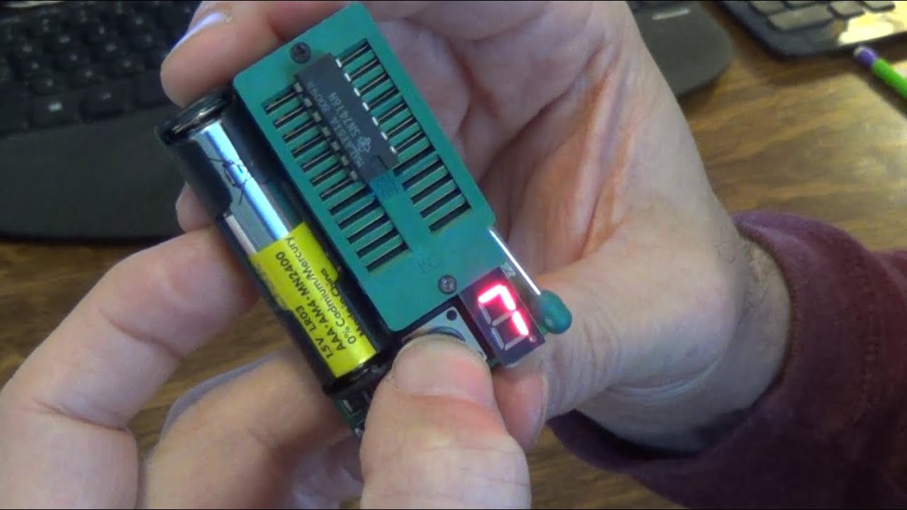 How to Test DIP Logic Chips with an Inexpensive Tester - YouTube