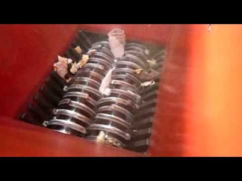 RESSOR - Cisaille rotative BHS VR1215 pour broyage de Matelas - YouTube