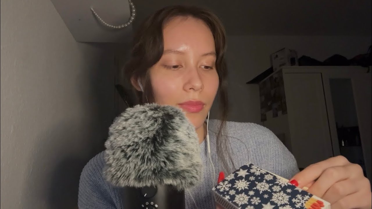 Asmr | Random Triggers with lots of Whispering - YouTube