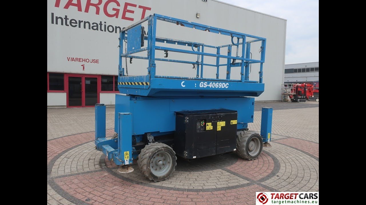 780169 GENIE GS-4069DC ELECTRIC SCISSOR WORK LIFT GS4069 W/JACKLEGS ...
