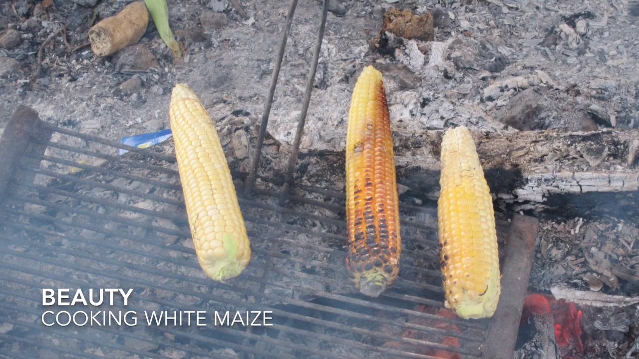 Beauty talks about cooking white maize - YouTube