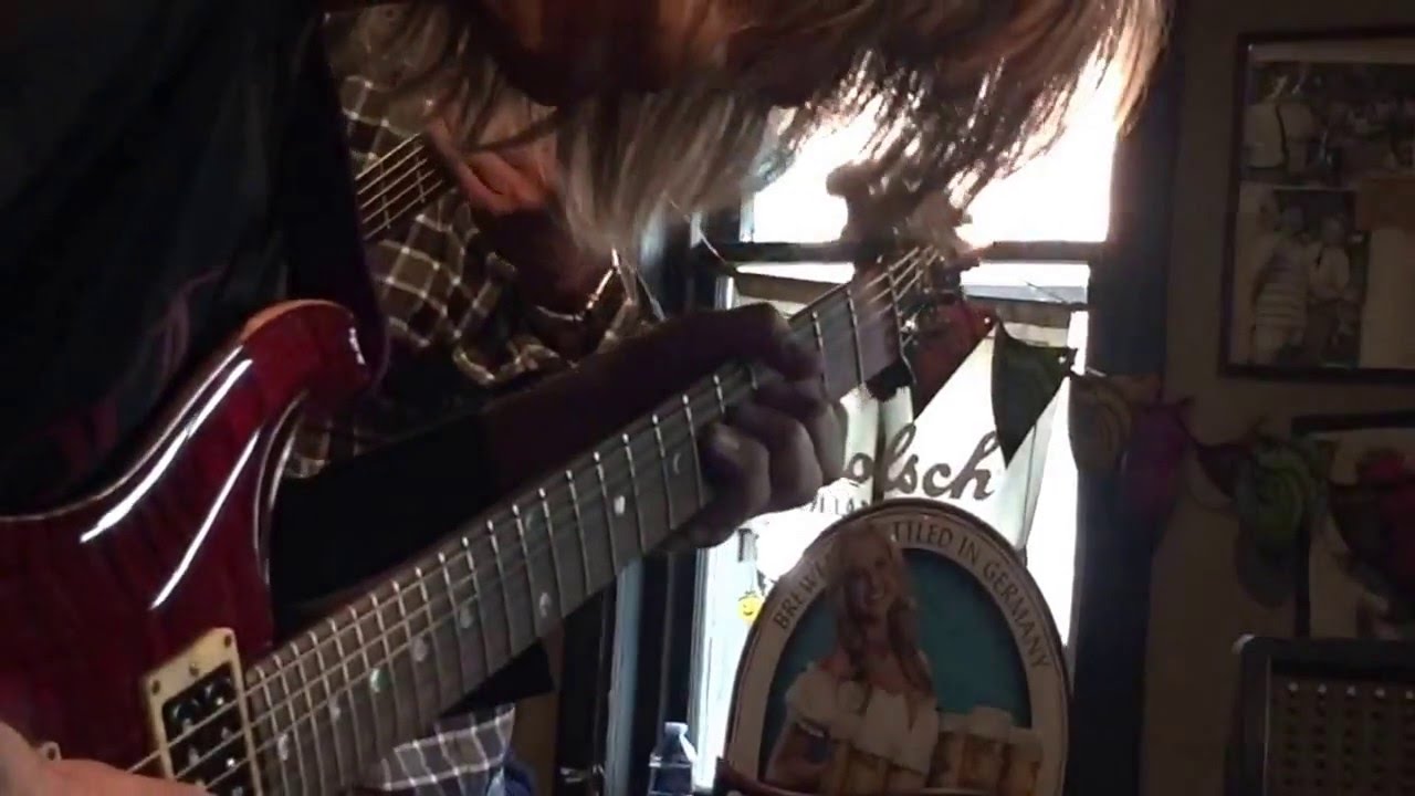 Bryan Betts, Metz, Sims and Fingaz with special vocalist - YouTube