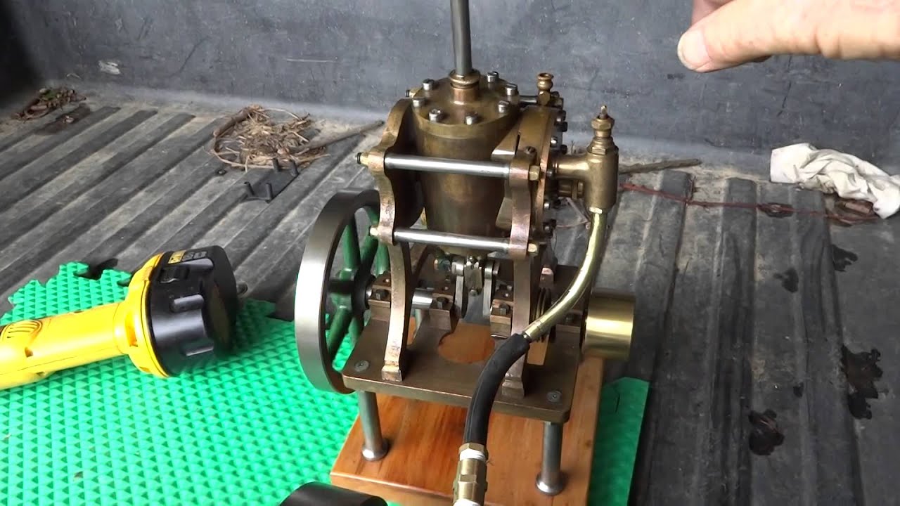 Large Brass Oscillating Steam Engine - YouTube