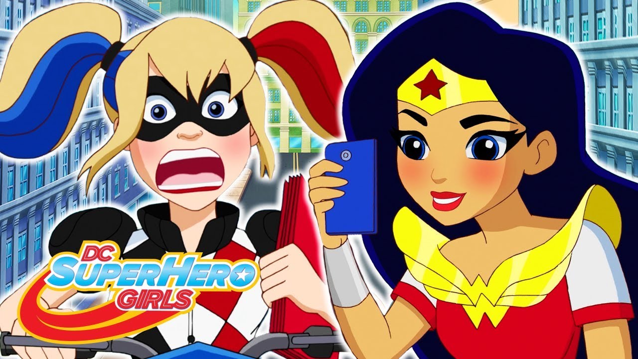Ifølge Blå Bog | 424 | DC Super Hero Girls på Dansk - YouTube
