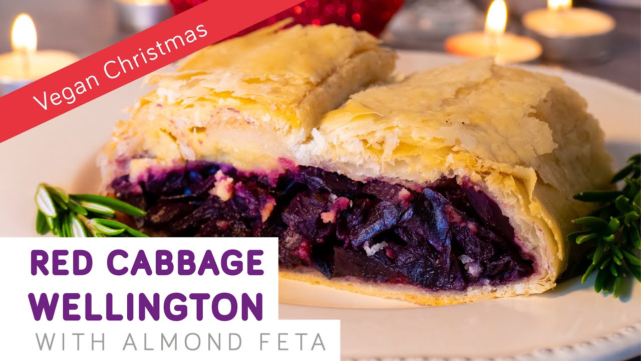 Easy vegan Christmas dinner - red cabbage wellington & almond feta ...
