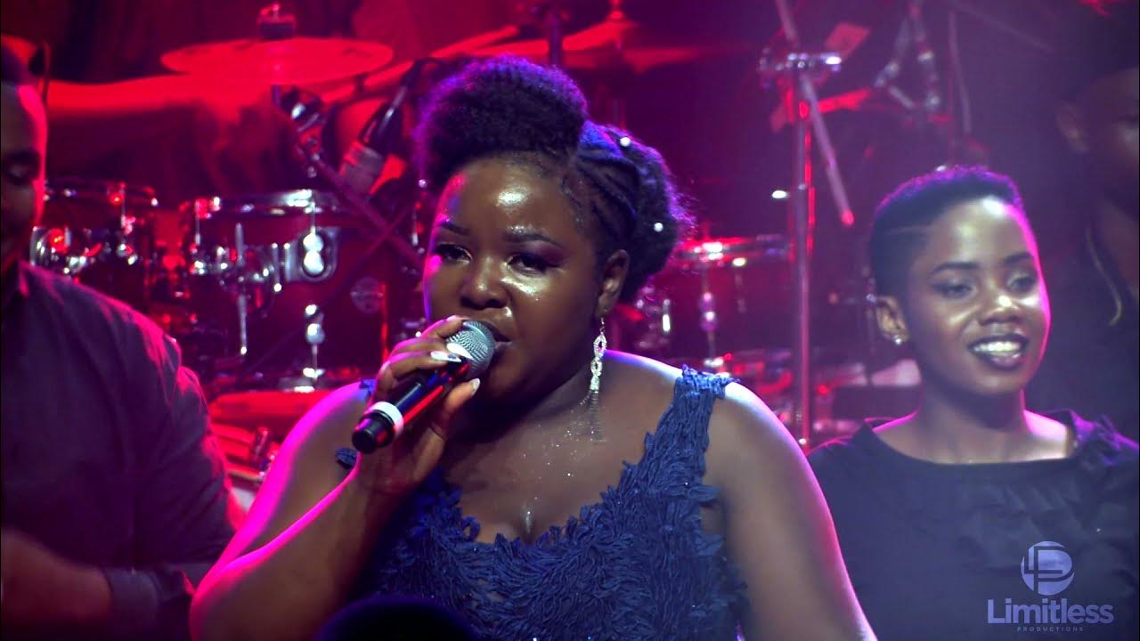 Apinde-Nyasha Mutonhori Nyaparami Ft Tembalami. - YouTube