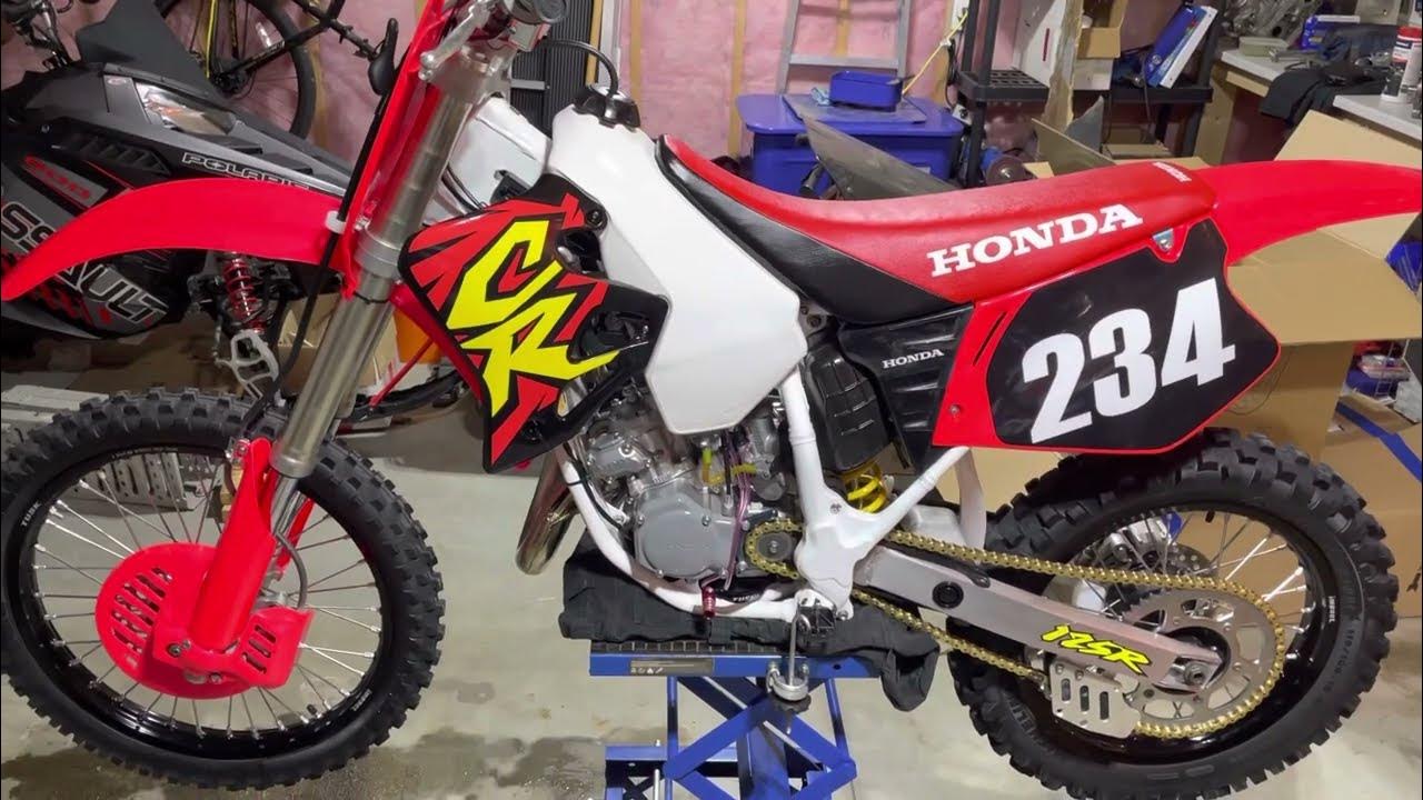 1992 CR125 Restoration Pt. 2 - YouTube