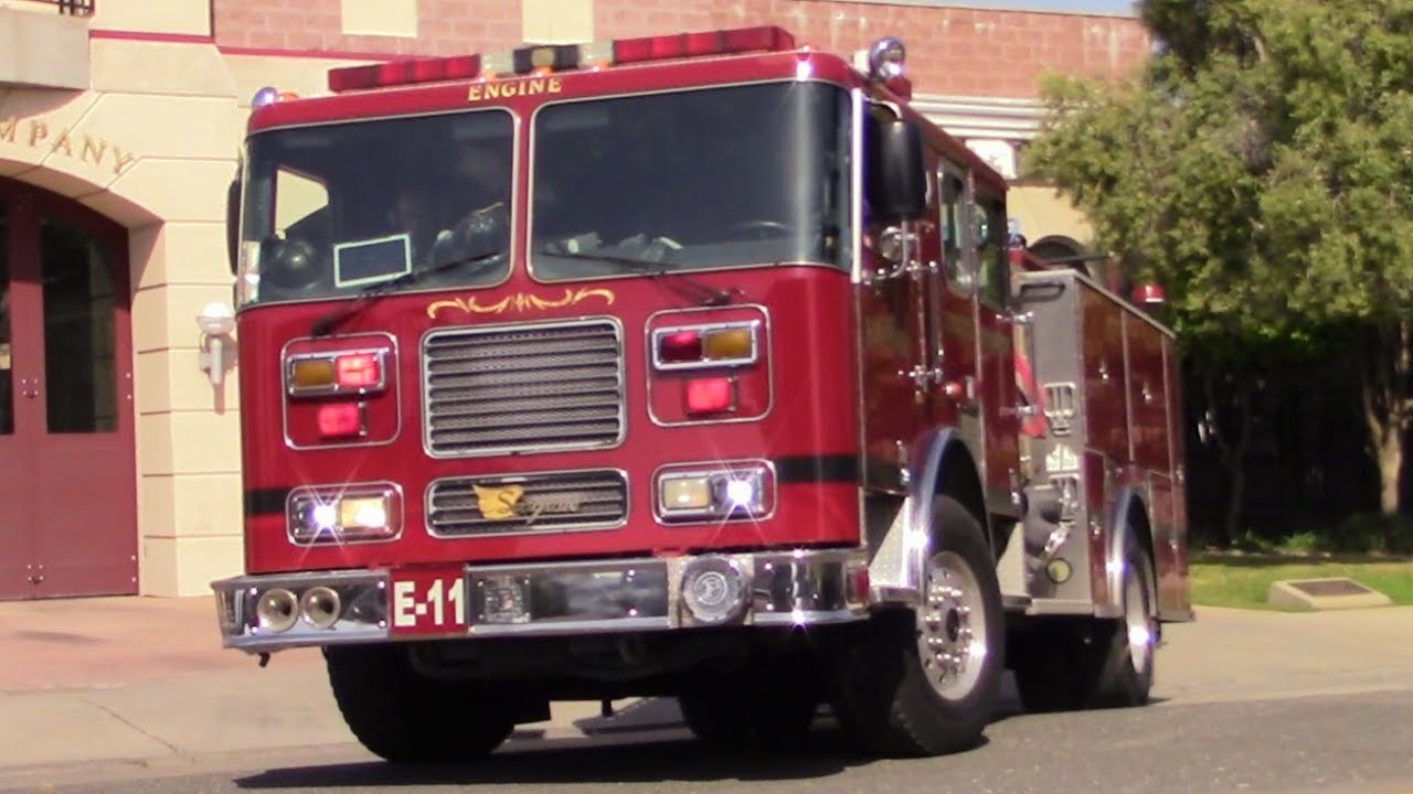 Hayward Fire Dept. Engine 11 Responding - YouTube