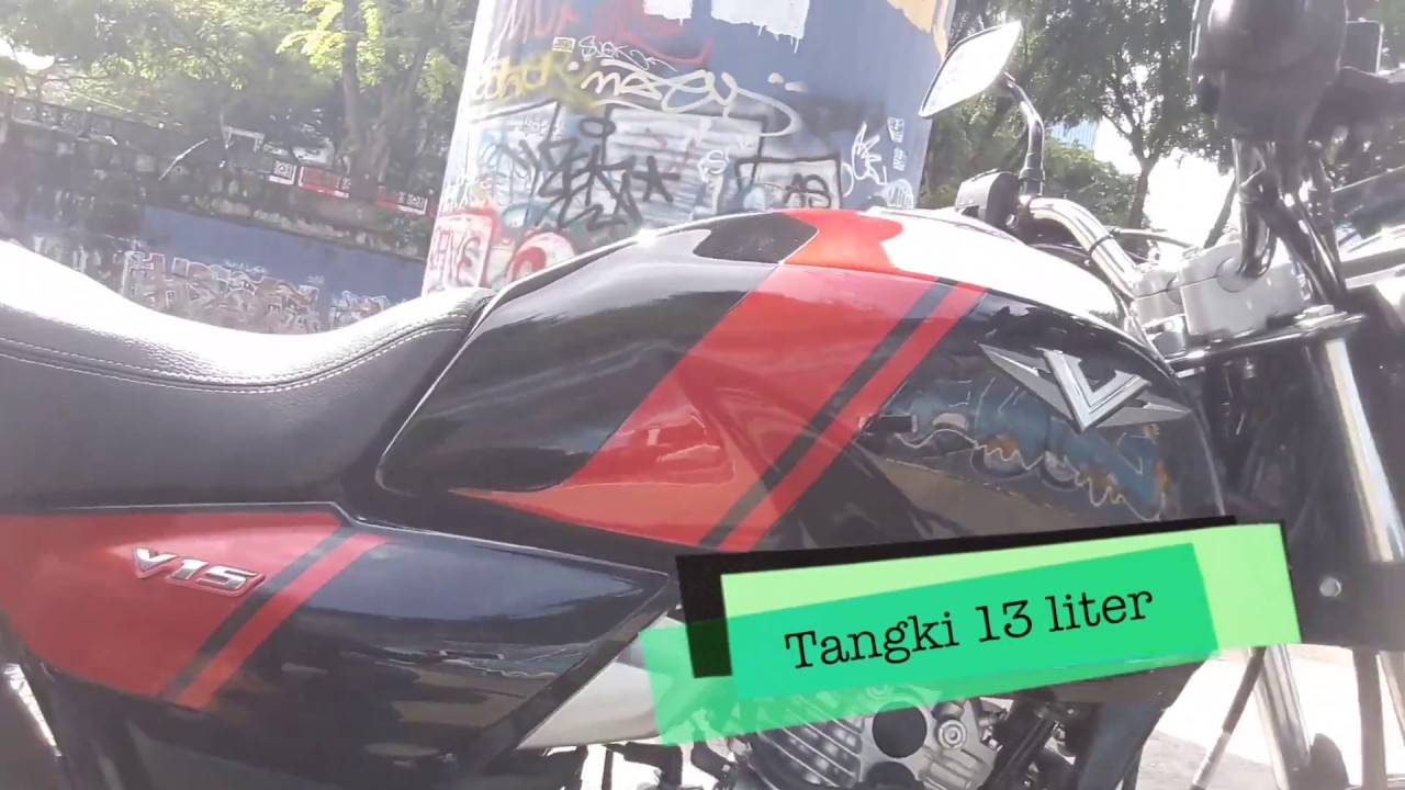 LR on Modenas V15 - YouTube