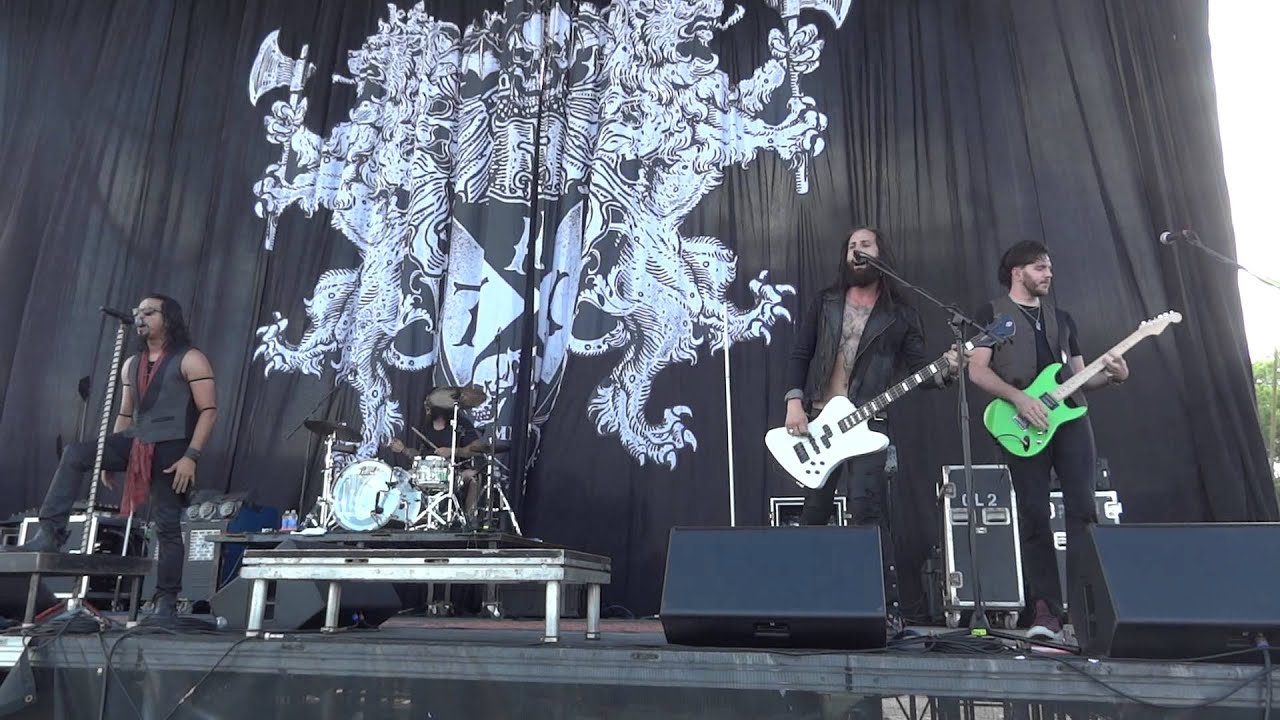 Pop evil Hero - live Rock USA 07 / 17 / 2015 Oshkosh Wisconsin - YouTube