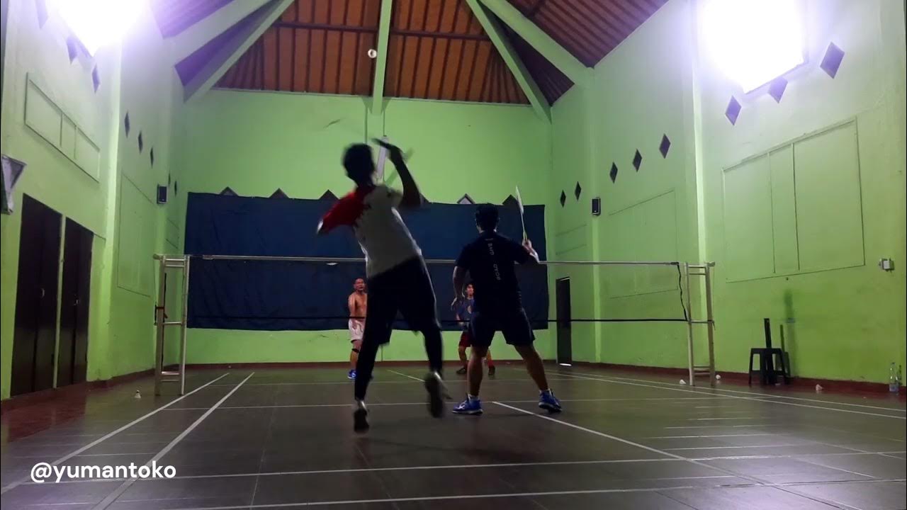 Badminton Tarkam!! Main santai tapi mematikan!! - YouTube