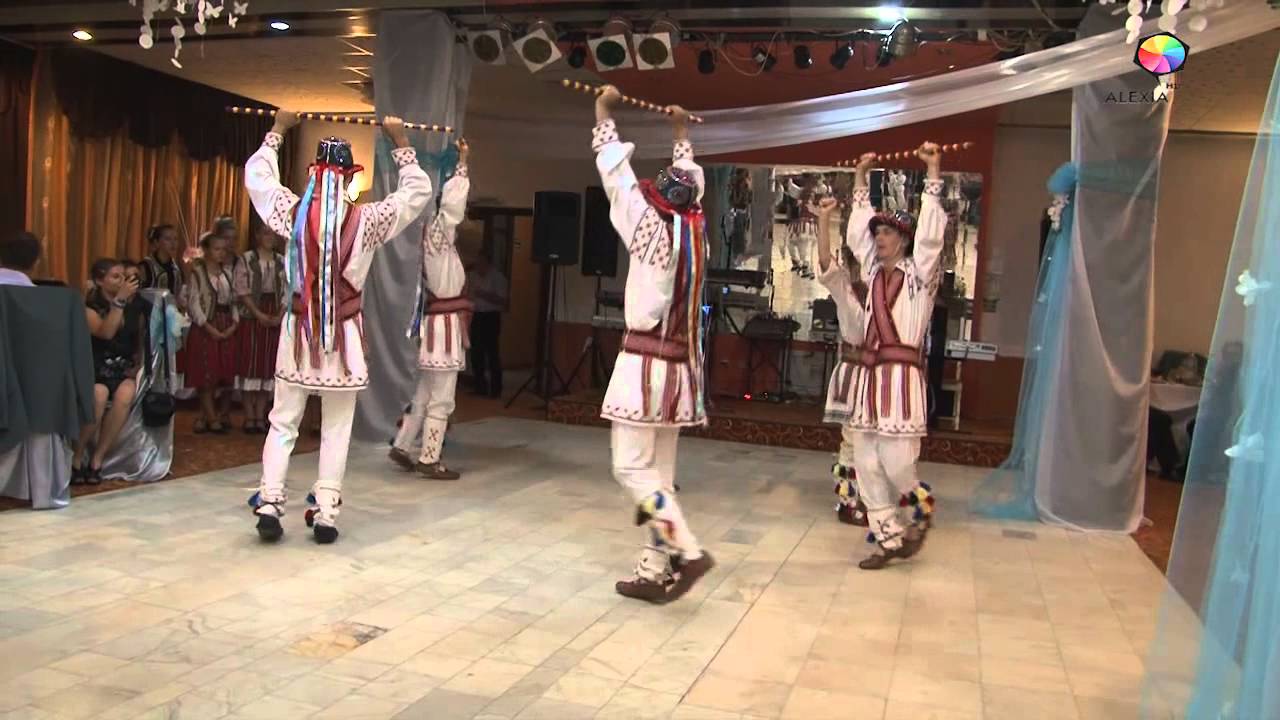 Formatia Calutul din Caiuti - Onesti ( Bacau ) - YouTube