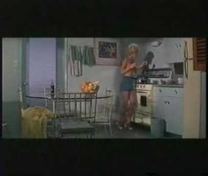 Tuesday Weld in BACHELOR FLAT