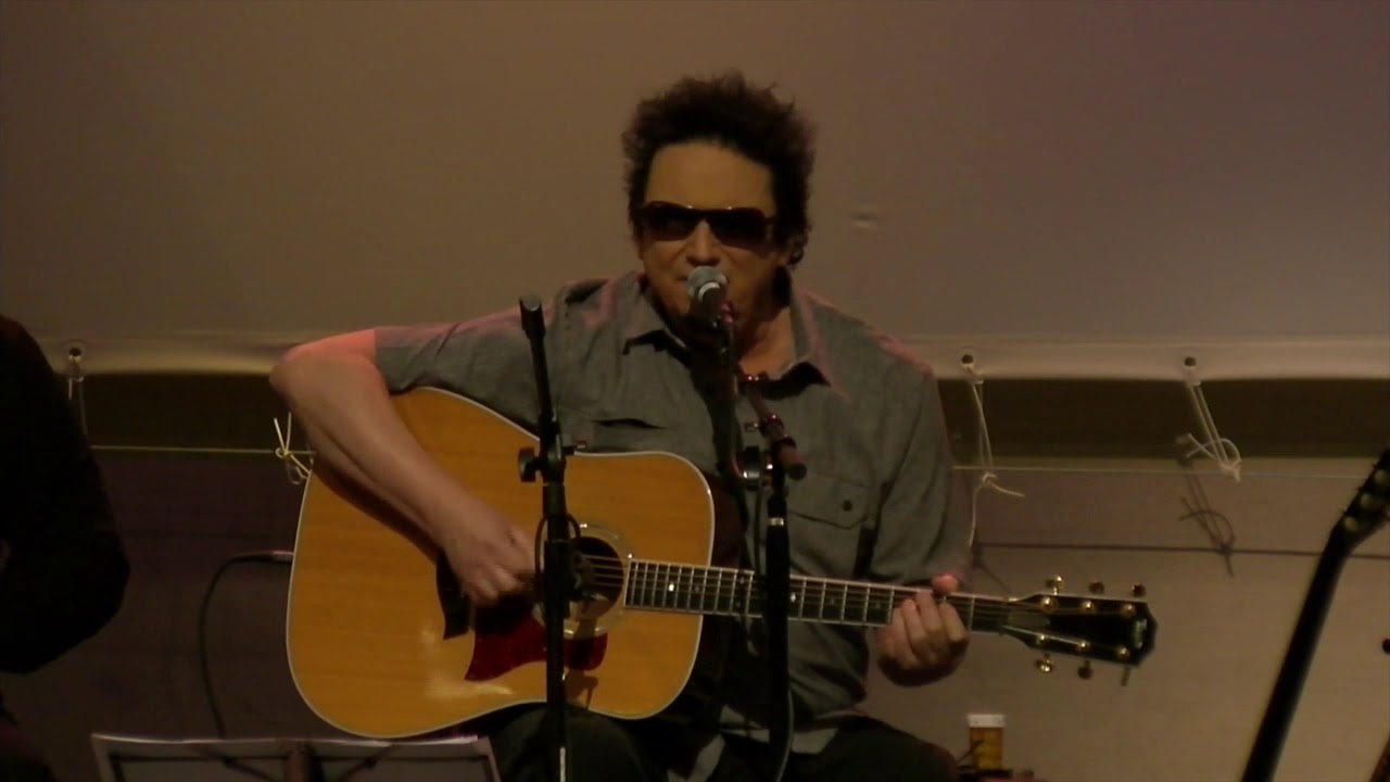 Michael Roe Hymn Show - YouTube