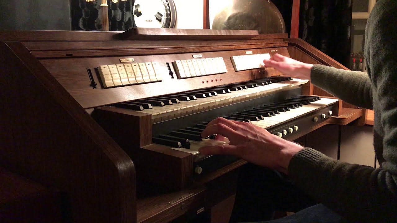 GEM Chorus III - Realistic analog church organ simulator - YouTube