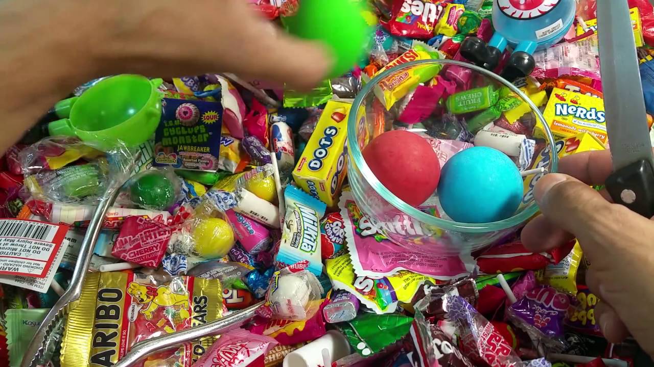 A lot of Candy Surprises - YouTube