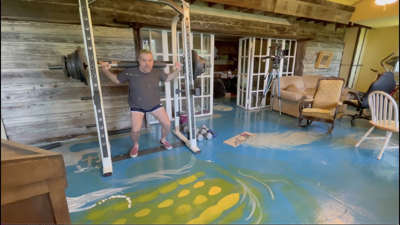 Working out and talking about God and Jesus - YouTube