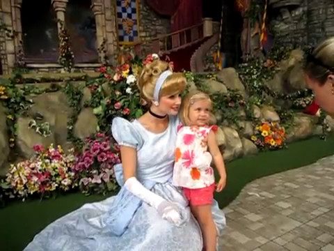Hugging Cinderella at Disneyland - YouTube