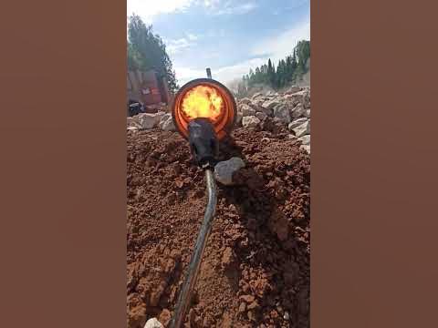 как правильно снимать изоляцию с труб 😂😅 - YouTube