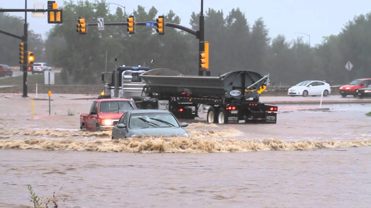 Boulder, Co Floods, Car almost completely submerged by flood waters ...