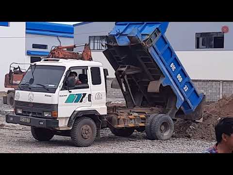 Xe Kia Rhino 5ton đời cũ ben đất/Truck benz/Đông Anh vlog - YouTube