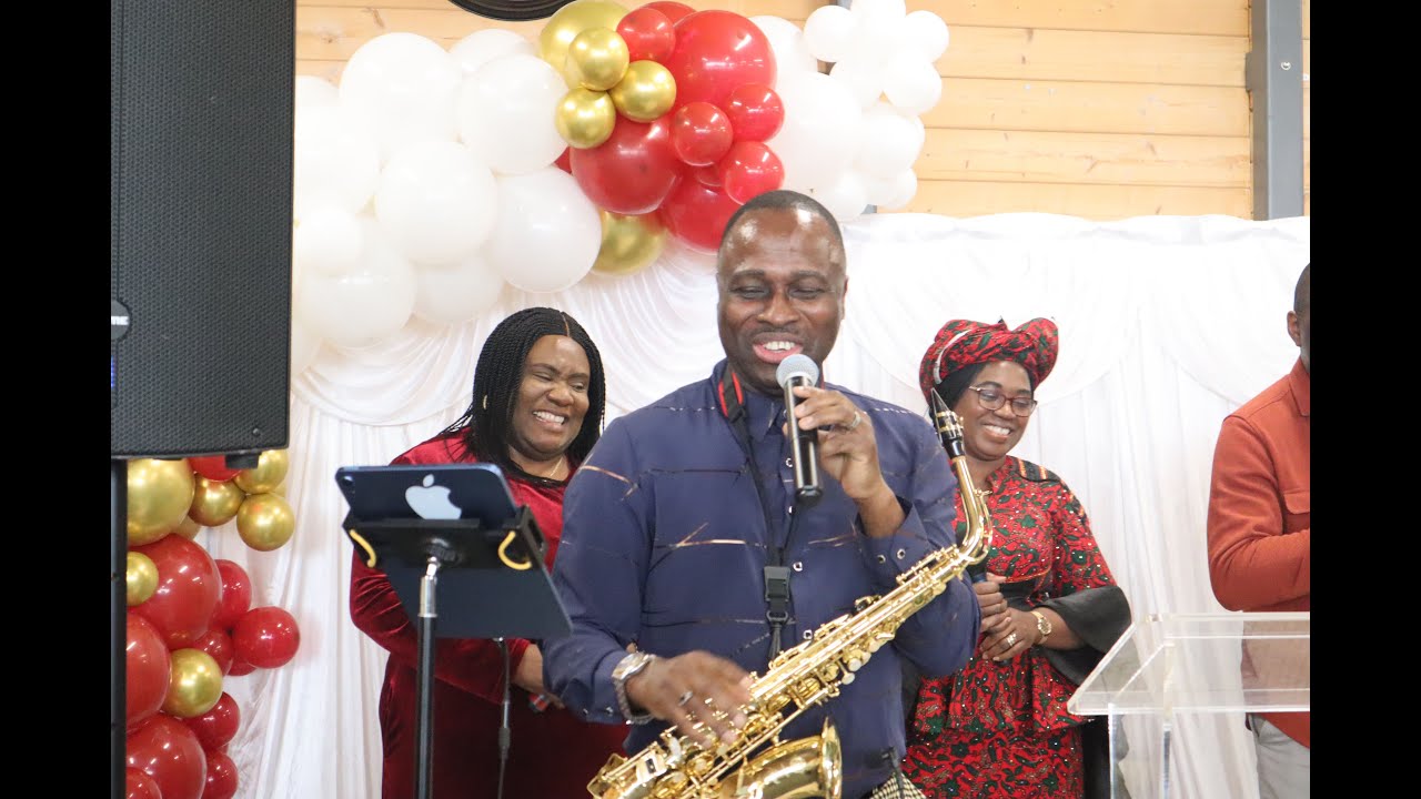 Worship With El Gee Sax @ NCC South Ockendon - YouTube